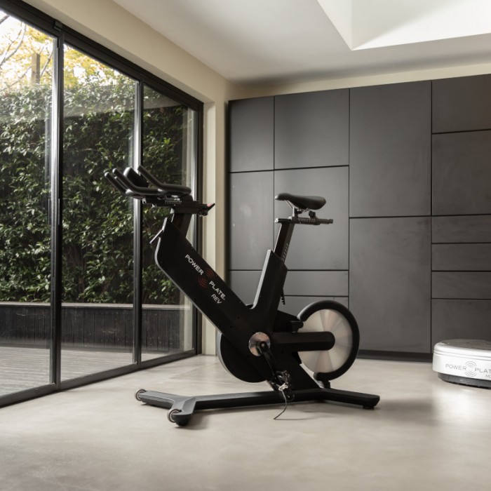 Power Plate REV | Vélo spinning avec vibration dans le pédalier